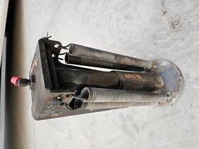 RVA 564.ZZ4903 Rear Leveler Jack Monaco Camelot